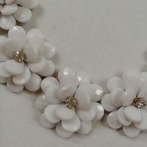 J. Crew | Jewelry | Jcrew Flower Necklace | Poshmark